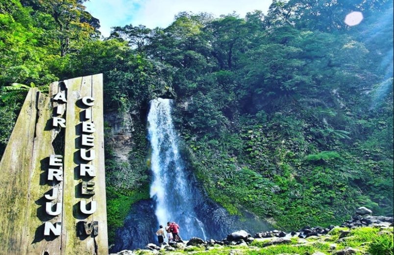 Curug Cibeureum Cianjur – Suara Jabar Satu